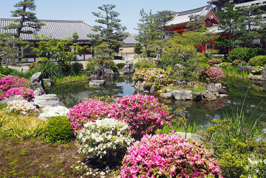 国宝の本堂や千体以上の仏像に圧倒される「三十三間堂」 | PANDA Chronicle