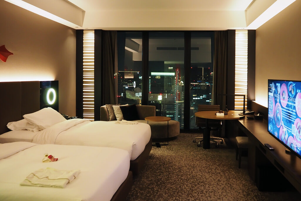 高層階の広い空に囲まれた極上の空間「コンラッド大阪」 | PANDA Chronicle